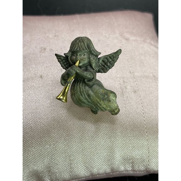 Dana | Jewelry | Vintage Pewter Tone Dana Angel Blowing Gold Tone Horn ...